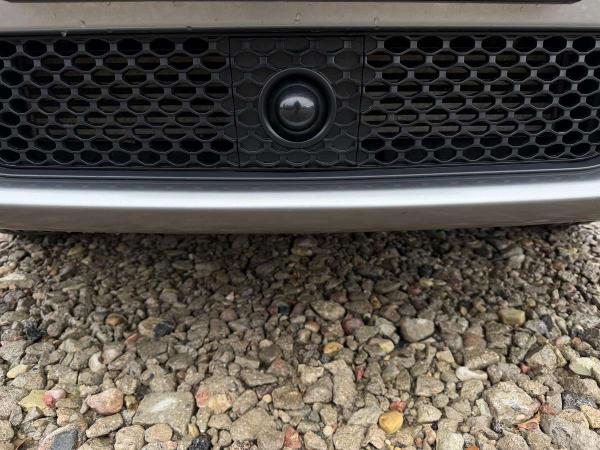 Grey Jeep Cherokee 2019 in Vilnius, with an engine capacity of 2.18 L and mileage of 150 thousand km for 13250 €, photo 4 on AUTOMOTO.COM.LV