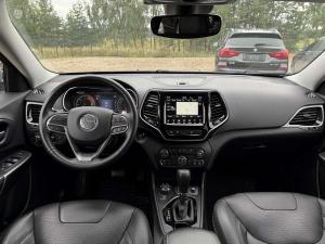 Pelēks Jeep Cherokee 2019 Viļņa, ar dzinēja tilpumu 2.18 L un nobraukumu 150 tūkst. km par 13250 €, foto 33 vietnē AUTOMOTO.COM.LV