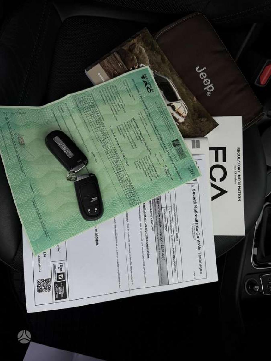 Pelēks Jeep Cherokee 2019 Viļņa, ar dzinēja tilpumu 2.18 L un nobraukumu 150 tūkst. km par 13250 €, foto 39 vietnē AUTOMOTO.COM.LV