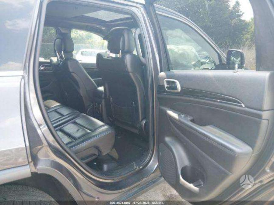 Pelēks Jeep Cherokee 2021 Klaipėda, ar dzinēja tilpumu 3.60 L un nobraukumu 119 tūkst. km par 7950 €, foto 8 vietnē AUTOMOTO.COM.LV