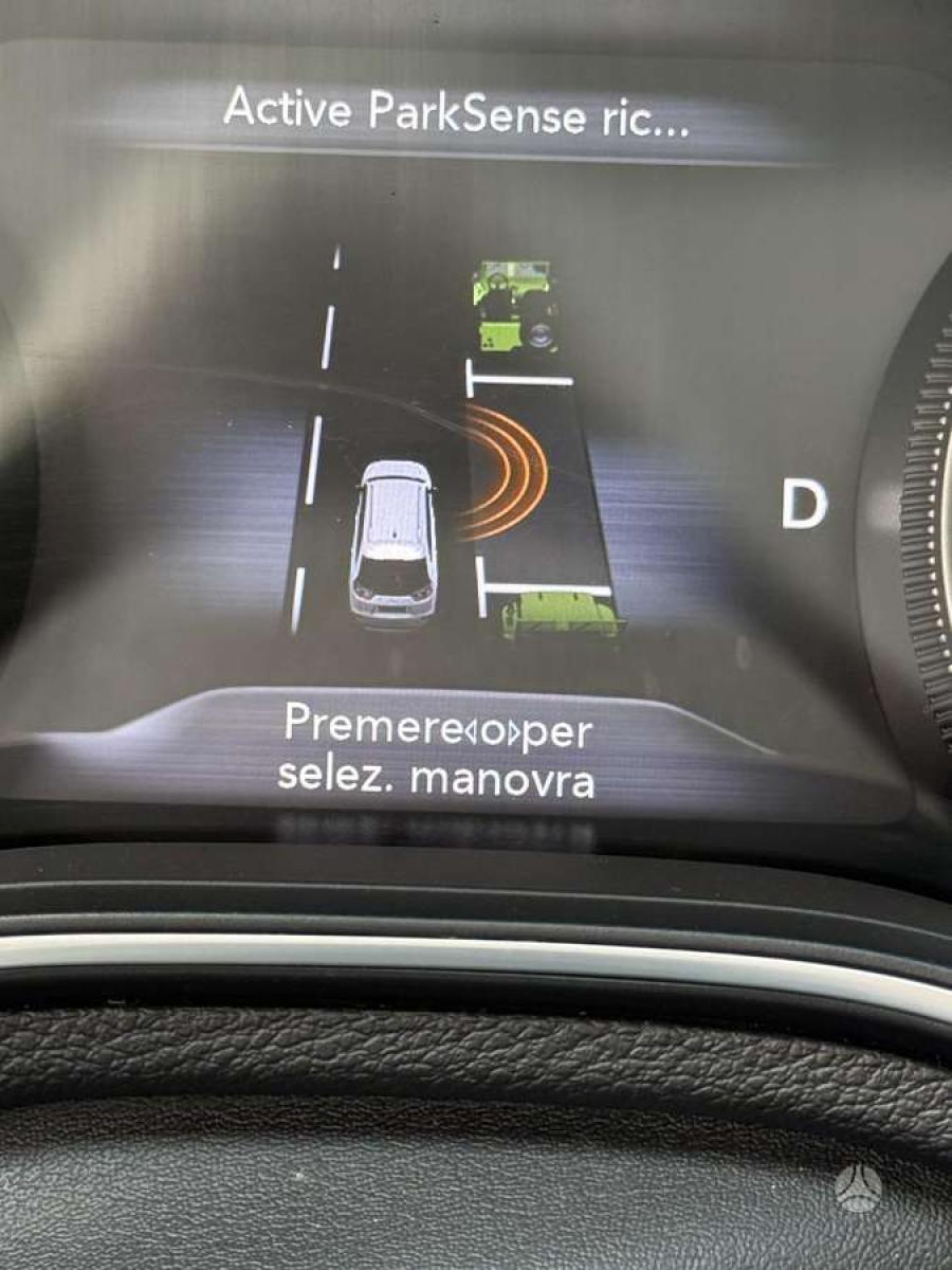 Pelēks Jeep Cherokee 2018 Viļņa, ar dzinēja tilpumu 2.20 L un nobraukumu 250 tūkst. km par 12700 €, foto 19 vietnē AUTOMOTO.COM.LV