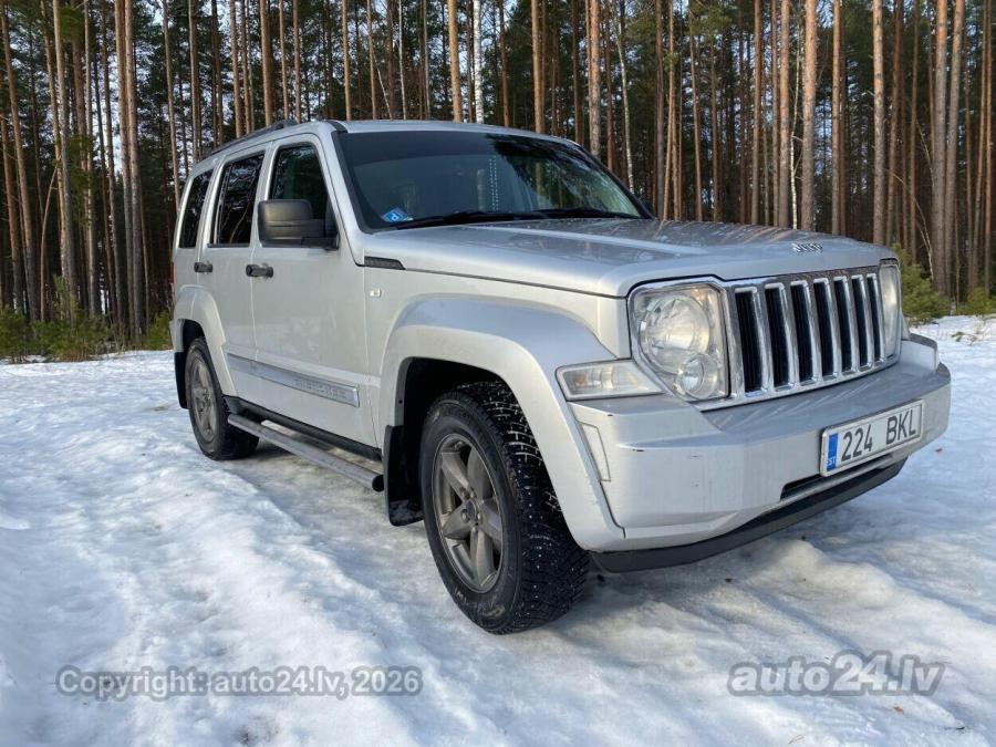 Grey Jeep Cherokee 2009 in Narva, with an engine capacity of 2.80 L and mileage of 0 thousand km for 5500 €, photo 1 on AUTOMOTO.COM.LV