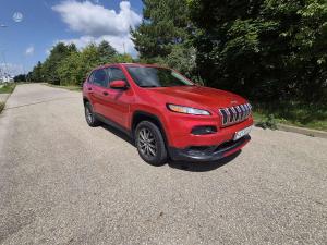 Sarkans Jeep Cherokee 2014 Viļņa, ar dzinēja tilpumu 2.40 L un nobraukumu 203 tūkst. km par 6900 €, foto 8 vietnē AUTOMOTO.COM.LV