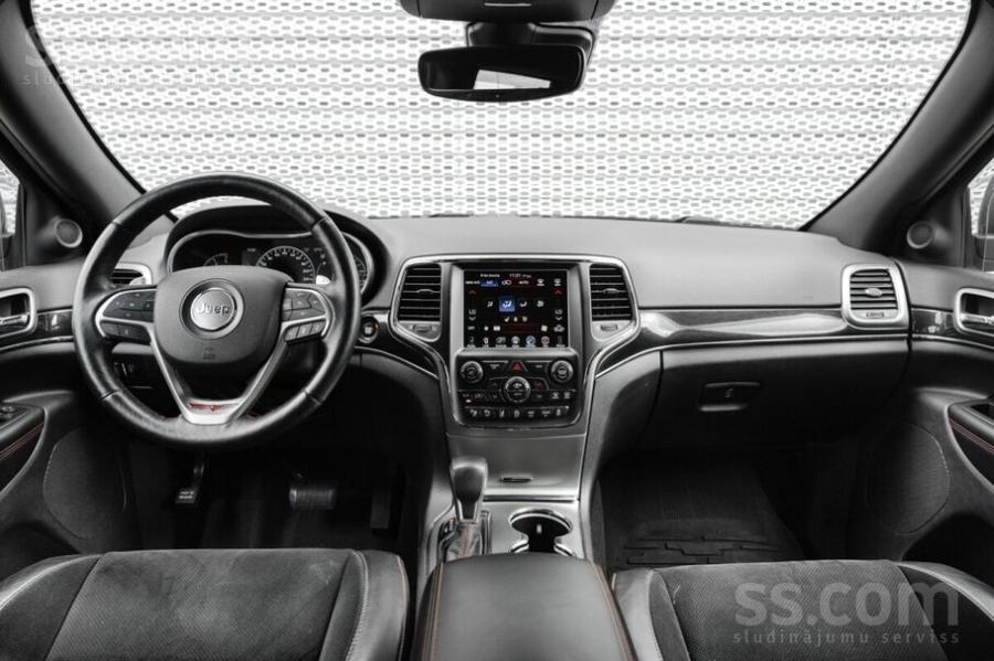 Sarkans Jeep Cherokee 2017 Rīga, ar dzinēja tilpumu 3.00 L un nobraukumu 140 tūkst. km par 21750 €, foto 7 vietnē AUTOMOTO.COM.LV