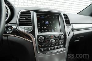 Sarkans Jeep Cherokee 2017 Rīga, ar dzinēja tilpumu 3.00 L un nobraukumu 140 tūkst. km par 21750 €, foto 18 vietnē AUTOMOTO.COM.LV