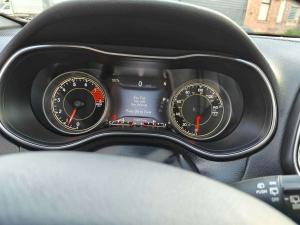 Sarkans Jeep Cherokee 2019 Panevēža, ar dzinēja tilpumu 3.24 L un nobraukumu 71 tūkst. km par 16600 €, foto 13 vietnē AUTOMOTO.COM.LV