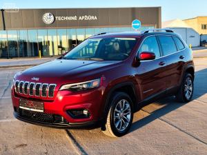 Sarkans Jeep Cherokee 2021 Šauļi, ar dzinēja tilpumu 3.20 L un nobraukumu 70 tūkst. km par 18650 €, foto 2 vietnē AUTOMOTO.COM.LV