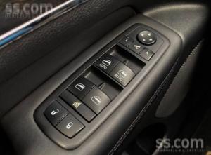 Balts Jeep Cherokee 2012 Rīga, ar dzinēja tilpumu 3.00 L un nobraukumu 251 tūkst. km par 11950 €, foto 7 vietnē AUTOMOTO.COM.LV