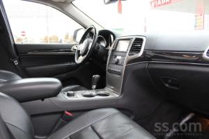 Balts Jeep Cherokee 2012 Rīga, ar dzinēja tilpumu 3.00 L un nobraukumu 251 tūkst. km par 11950 €, foto 9 vietnē AUTOMOTO.COM.LV