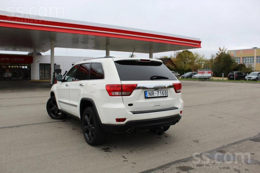 Balts Jeep Cherokee 2012 Rīga, ar dzinēja tilpumu 3.00 L un nobraukumu 251 tūkst. km par 11950 €, foto 11 vietnē AUTOMOTO.COM.LV