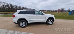 Balts Jeep Cherokee 2012 Ogre, ar dzinēja tilpumu 3.00 L un nobraukumu 239 tūkst. km par 9150 €, foto 6 vietnē AUTOMOTO.COM.LV