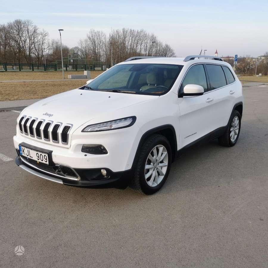 Balts Jeep Cherokee 2015 Kuršėnai, ar dzinēja tilpumu 2.40 L un nobraukumu 130 tūkst. km par 11900 €, foto 1 vietnē AUTOMOTO.COM.LV