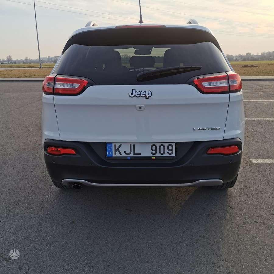 Balts Jeep Cherokee 2015 Kuršėnai, ar dzinēja tilpumu 2.40 L un nobraukumu 130 tūkst. km par 11900 €, foto 6 vietnē AUTOMOTO.COM.LV