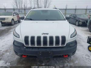 Balts Jeep Cherokee 2015 Klaipėda, ar dzinēja tilpumu 3.24 L un nobraukumu 231 tūkst. km par 5000 €, foto 17 vietnē AUTOMOTO.COM.LV