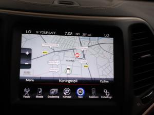 Balts Jeep Cherokee 2015 Rīga, ar dzinēja tilpumu 2.00 L un nobraukumu 189 tūkst. km par 12490 €, foto 25 vietnē AUTOMOTO.COM.LV
