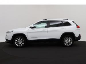 Balts Jeep Cherokee 2015 Rīga, ar dzinēja tilpumu 2.00 L un nobraukumu 189 tūkst. km par 12490 €, foto 40 vietnē AUTOMOTO.COM.LV