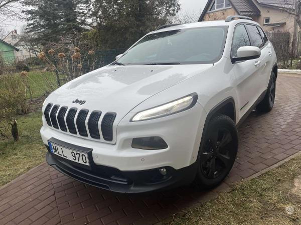 Balts Jeep Cherokee 2016 Viļņa, ar dzinēja tilpumu 2.18 L un nobraukumu 252 tūkst. km par 7200 €, foto 10 vietnē AUTOMOTO.COM.LV