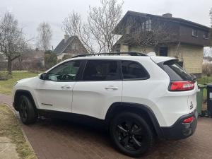 Balts Jeep Cherokee 2016 Viļņa, ar dzinēja tilpumu 2.18 L un nobraukumu 252 tūkst. km par 7200 €, foto 13 vietnē AUTOMOTO.COM.LV