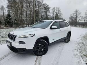 Balts Jeep Cherokee 2017 Viļņa, ar dzinēja tilpumu 2.18 L un nobraukumu 136 tūkst. km par 12500 €, foto  vietnē AUTOMOTO.COM.LV