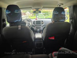 Balts Jeep Cherokee 2017 Tallina, ar dzinēja tilpumu 2.20 L un nobraukumu 164 tūkst. km par 11500 €, foto 11 vietnē AUTOMOTO.COM.LV