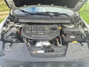 Balts Jeep Cherokee 2017 Tallina, ar dzinēja tilpumu 2.20 L un nobraukumu 164 tūkst. km par 11500 €, foto 14 vietnē AUTOMOTO.COM.LV