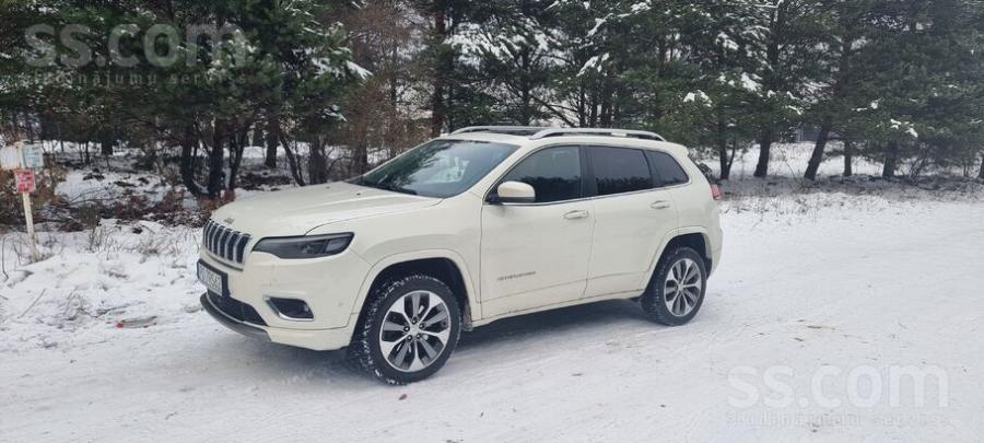 Balts Jeep Cherokee 2018 Ventspils, ar dzinēja tilpumu 2.20 L un nobraukumu 142 tūkst. km par 17490 €, foto 6 vietnē AUTOMOTO.COM.LV