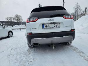 Balts Jeep Cherokee 2018 Kauņa, ar dzinēja tilpumu 2.18 L un nobraukumu 189 tūkst. km par 14150 €, foto 2 vietnē AUTOMOTO.COM.LV