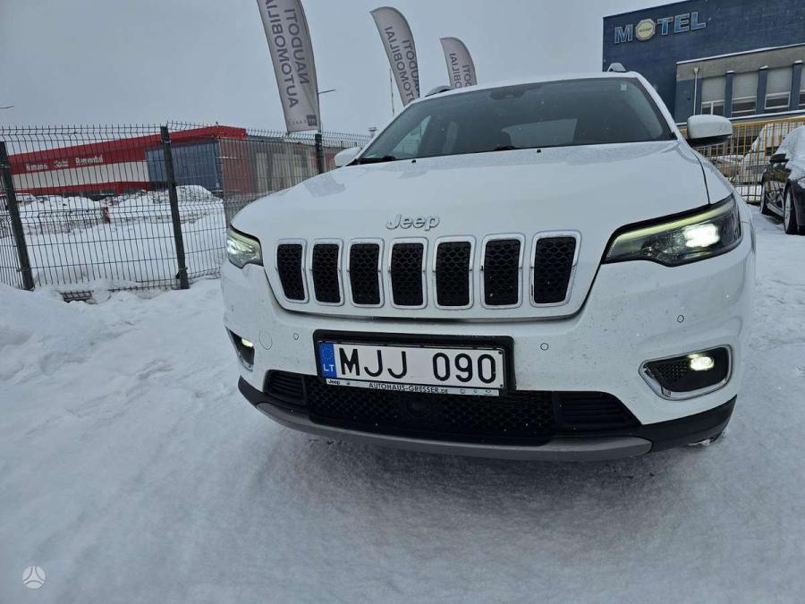Balts Jeep Cherokee 2018 Kauņa, ar dzinēja tilpumu 2.18 L un nobraukumu 189 tūkst. km par 14150 €, foto 6 vietnē AUTOMOTO.COM.LV