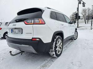 Balts Jeep Cherokee 2018 Kauņa, ar dzinēja tilpumu 2.18 L un nobraukumu 189 tūkst. km par 14150 €, foto 25 vietnē AUTOMOTO.COM.LV