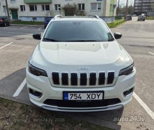 Balts Jeep Cherokee 2018 Tallina, ar dzinēja tilpumu 2.20 L un nobraukumu 235 tūkst. km par 10999 €, foto 3 vietnē AUTOMOTO.COM.LV