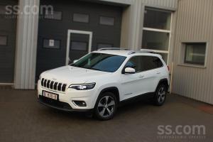 White Jeep Cherokee 2019 in Riga, with an engine capacity of 2.20 L and mileage of 0 thousand km for 15950 €, photo  on AUTOMOTO.COM.LV