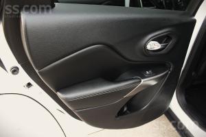 Balts Jeep Cherokee 2019 Rīga, ar dzinēja tilpumu 2.20 L un nobraukumu 0 tūkst. km par 15950 €, foto 31 vietnē AUTOMOTO.COM.LV