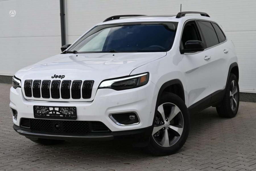 Balts Jeep Cherokee 2022 Kretinga, ar dzinēja tilpumu 3.24 L un nobraukumu 64 tūkst. km par 18499 €, foto 3 vietnē AUTOMOTO.COM.LV