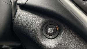Dzeltens Jeep Cherokee 2018 Marijampole, ar dzinēja tilpumu 2.18 L un nobraukumu 230 tūkst. km par 12590 €, foto 32 vietnē AUTOMOTO.COM.LV