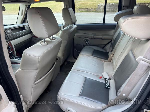 Melns Jeep Commander 2006 Tartu, ar dzinēja tilpumu 3.00 L un nobraukumu 0 tūkst. km par 2999 €, foto 8 vietnē AUTOMOTO.COM.LV
