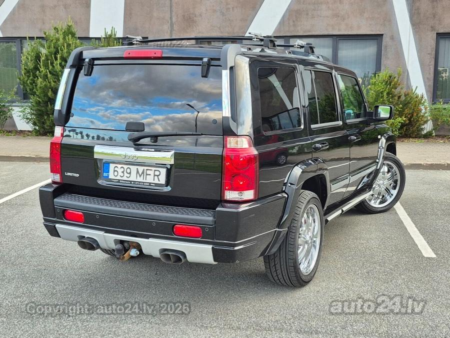 Black Jeep Commander 2006 in Tallinn, with an engine capacity of 3.00 L and mileage of 180 thousand km for 9999 €, photo 10 on AUTOMOTO.COM.LV