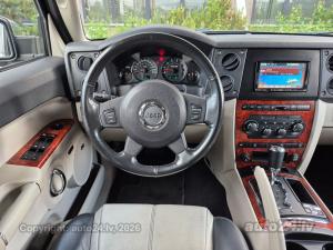 Black Jeep Commander 2006 in Tallinn, with an engine capacity of 3.00 L and mileage of 180 thousand km for 9999 €, photo 18 on AUTOMOTO.COM.LV