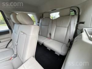 Melns Jeep Commander 2007 Jūrmala, ar dzinēja tilpumu 3.00 L un nobraukumu 0 tūkst. km par 5750 €, foto 23 vietnē AUTOMOTO.COM.LV