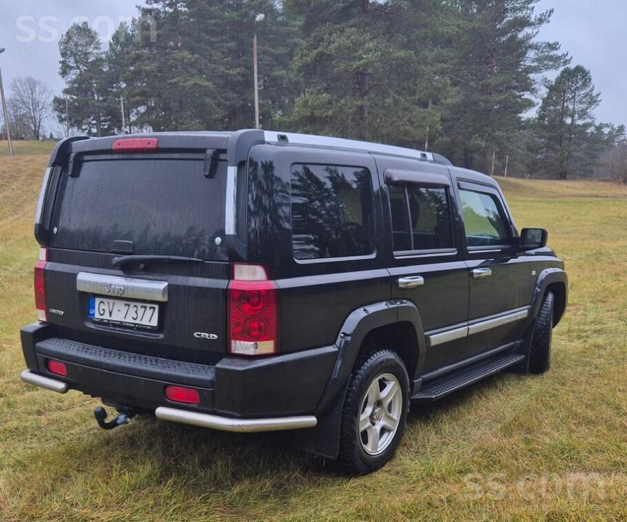 Black Jeep Commander 2007 in Gulbene, with an engine capacity of 3.00 L and mileage of 223 thousand km for 8000 €, photo 6 on AUTOMOTO.COM.LV