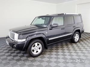 Melns Jeep Commander 2007 Tallina, ar dzinēja tilpumu 3.00 L un nobraukumu 348 tūkst. km par 4299 €, foto 2 vietnē AUTOMOTO.COM.LV