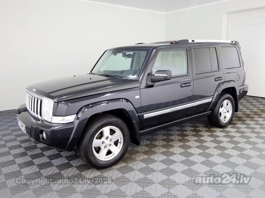 Melns Jeep Commander 2007 Tallina, ar dzinēja tilpumu 3.00 L un nobraukumu 348 tūkst. km par 4299 €, foto 2 vietnē AUTOMOTO.COM.LV