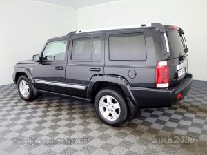 Melns Jeep Commander 2007 Tallina, ar dzinēja tilpumu 3.00 L un nobraukumu 348 tūkst. km par 4299 €, foto 4 vietnē AUTOMOTO.COM.LV