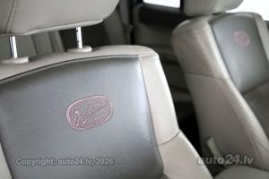 Melns Jeep Commander 2007 Tallina, ar dzinēja tilpumu 3.00 L un nobraukumu 299 tūkst. km par 4299 €, foto 12 vietnē AUTOMOTO.COM.LV