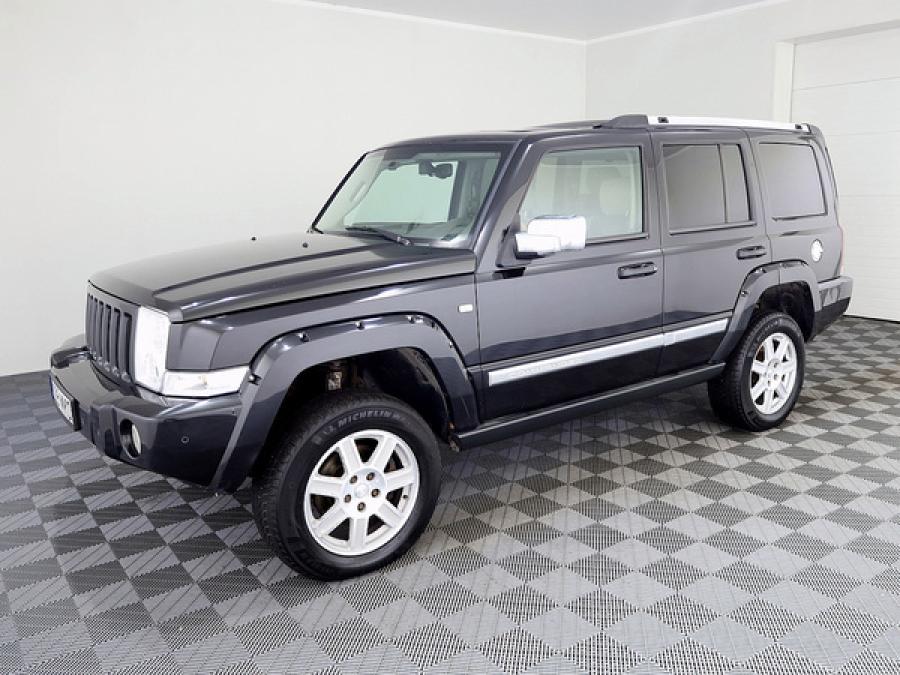 Black Jeep Commander 2007 in Tallinn, with an engine capacity of 3.00 L and mileage of 299 thousand km for 3999 €, photo 3 on AUTOMOTO.COM.LV