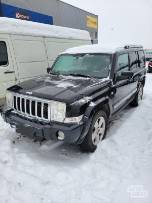 Black Jeep Commander 2008 in Alytus, with an engine capacity of 5.70 L and mileage of 184 thousand km for 7900 €, photo 2 on AUTOMOTO.COM.LV