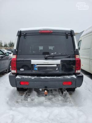 Black Jeep Commander 2008 in Alytus, with an engine capacity of 5.70 L and mileage of 184 thousand km for 7900 €, photo 5 on AUTOMOTO.COM.LV