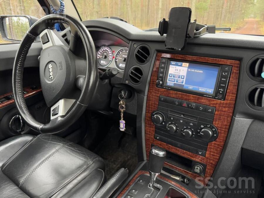 Melns Jeep Commander 2009 Rīga, ar dzinēja tilpumu 3.00 L un nobraukumu 278 tūkst. km par 6000 €, foto 7 vietnē AUTOMOTO.COM.LV