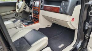 Melns Jeep Commander 2009 Rīga, ar dzinēja tilpumu 3.00 L un nobraukumu 280 tūkst. km par 9400 €, foto 4 vietnē AUTOMOTO.COM.LV