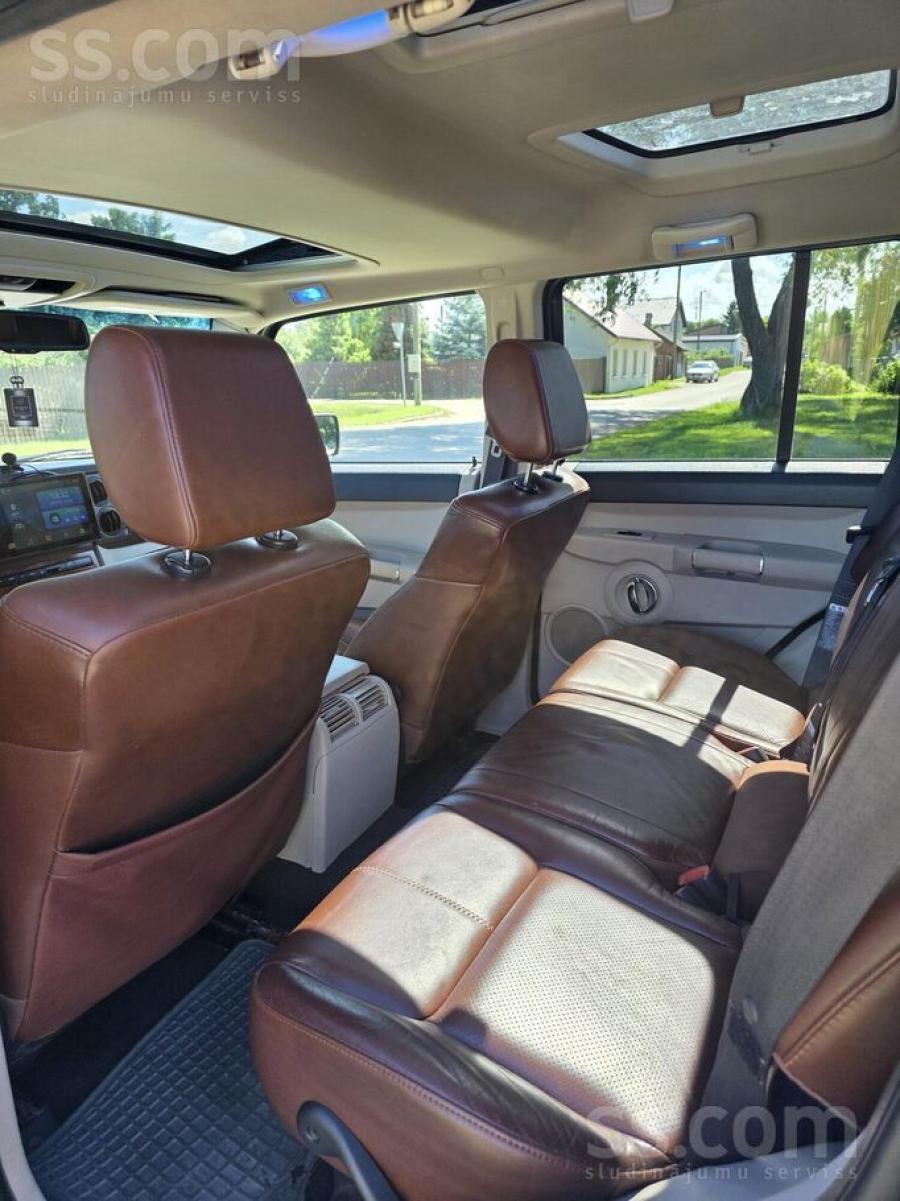 Melns Jeep Commander 2007 Ventspils, ar dzinēja tilpumu 3.00 L un nobraukumu 358 tūkst. km par 6990 €, foto 20 vietnē AUTOMOTO.COM.LV