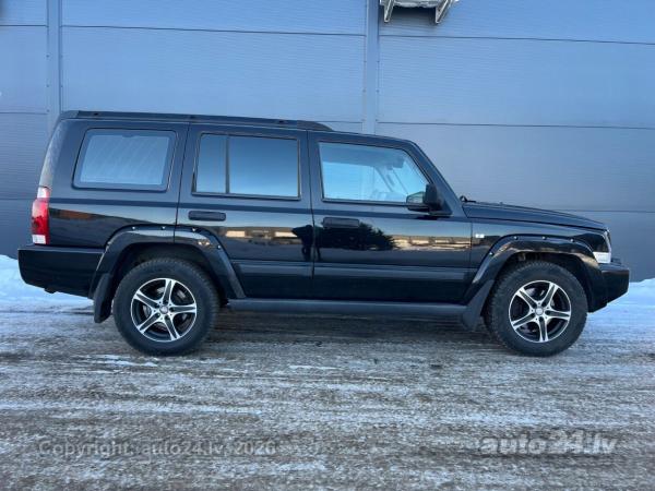 Melns Jeep Commander 2007 Kuresāre, ar dzinēja tilpumu 3.00 L un nobraukumu 361 tūkst. km par 7650 €, foto 7 vietnē AUTOMOTO.COM.LV